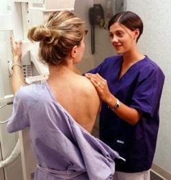 Cómo saber si una tumoración de mama es maligna - 7 pasos