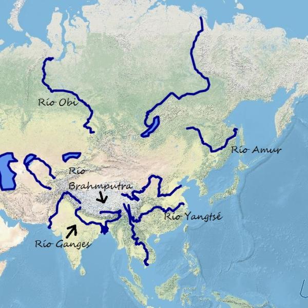 Mapa En Blanco Del Mundo Con Ríos