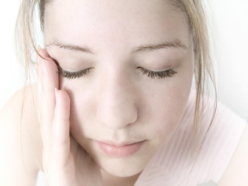 Cómo quitar la palidez de la cara - los mejores trucos