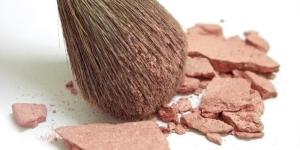 Cómo aplicar el colorete en crema - 6 pasos