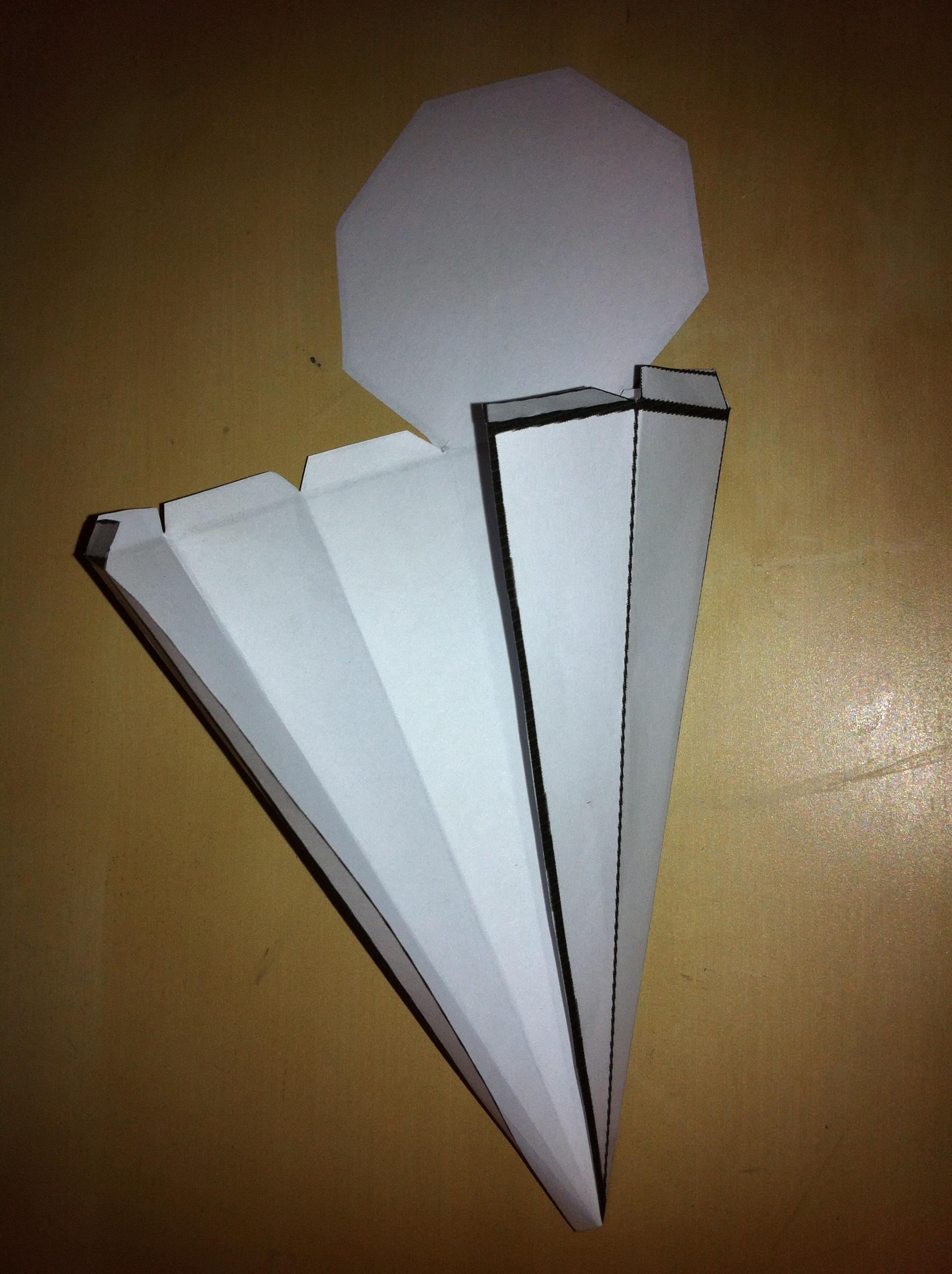 Cómo hacer una pirámide con base octagonal - 5 pasos