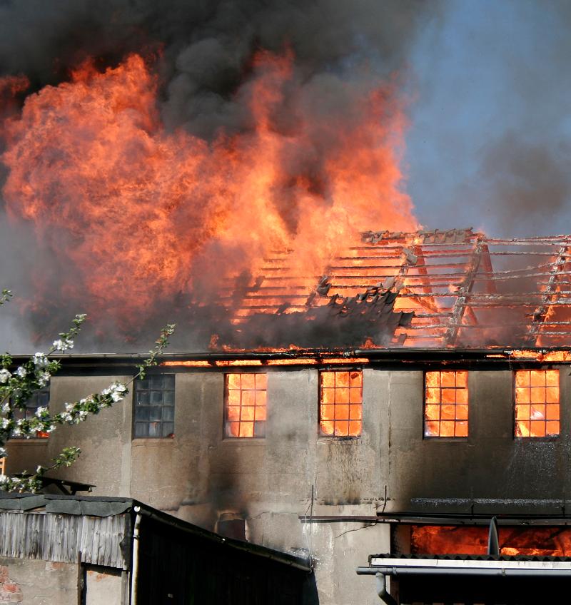 Cómo actuar en caso de incendio en el hogar - 9 pasos