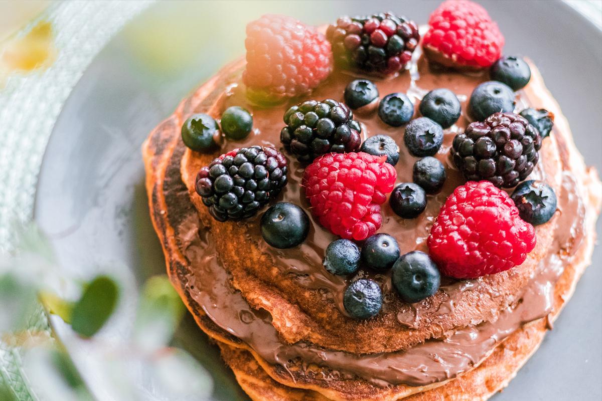 Cómo hacer HOT CAKES con HARINA preparada - ¡Receta fácil!