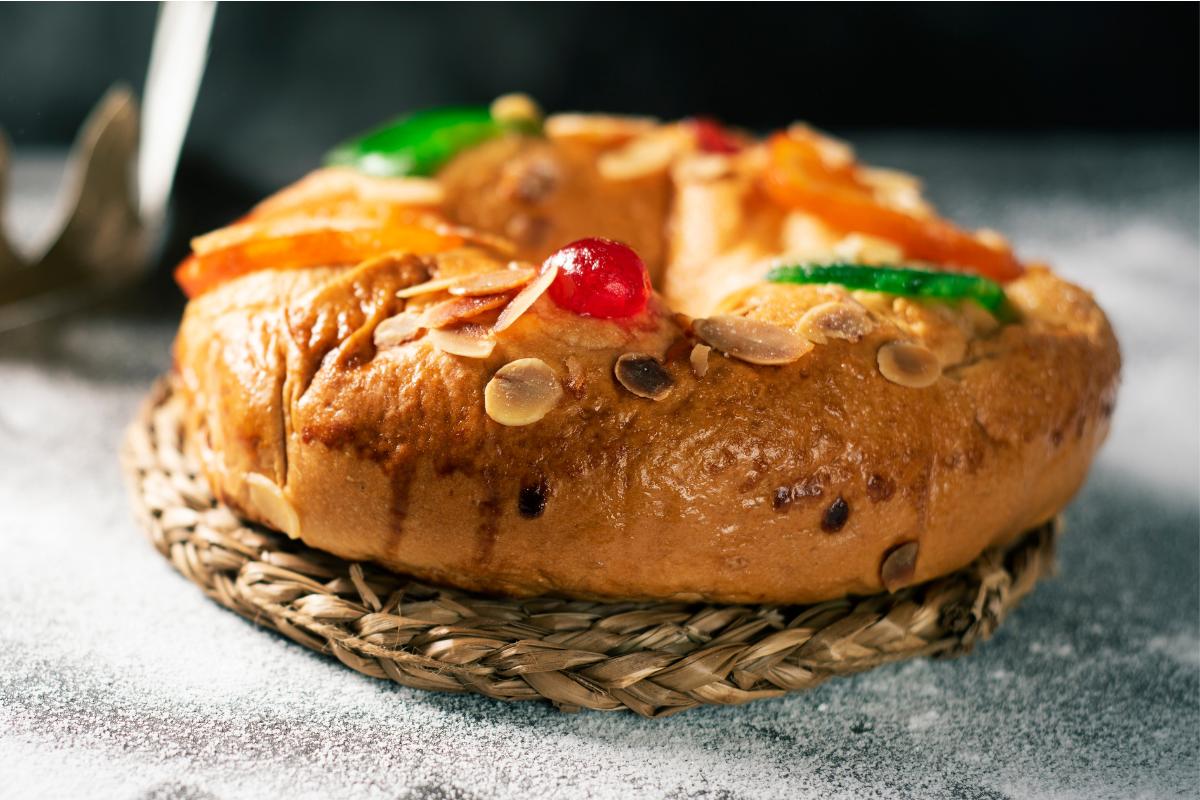 Cómo hacer un roscón de Reyes de chocolate - ¡Prueba este delicioso ...