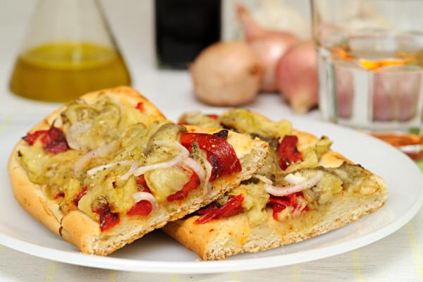 Cómo hacer una coca de recapte: receta tradicional catalana