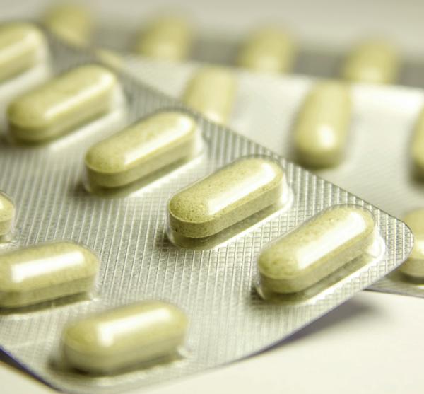 Cómo aliviar el dolor de un espolón - 9 pasos