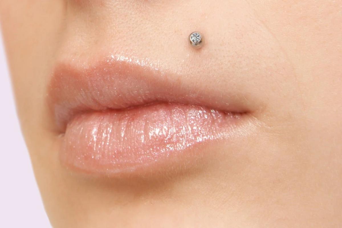 7 Tipos de piercing en el labio - Modelos únicos y elegantes